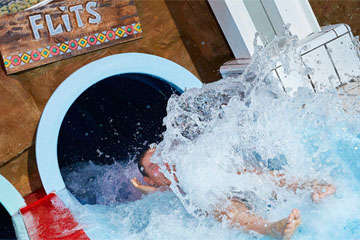 Alle glijbanen in het Tikibad - Duinrell