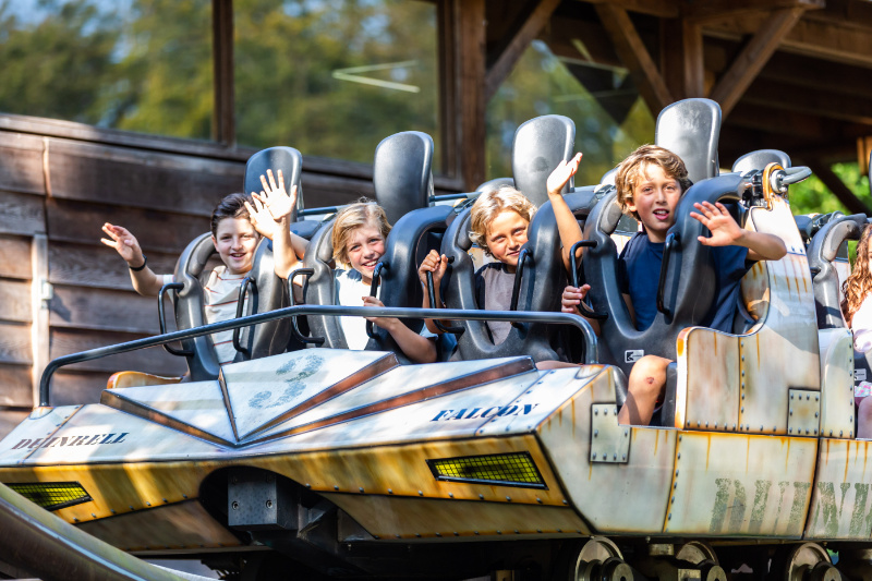 Falcon - Attracties - Duinrell.nl