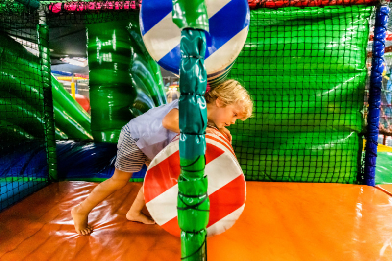 Indoor speeltuin Rick's Fun Factory - Attracties - Duinrell.nl